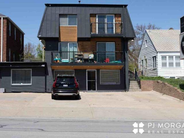 5116 20 2 Bedroom Apartment for Rent at 5116 Leavenworth Street, Omaha, NE 68106 Dundee Memorial Park