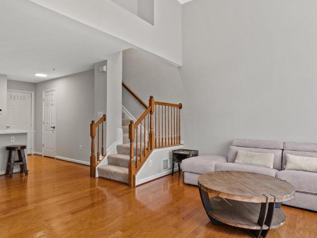 5117 Donovan Drive