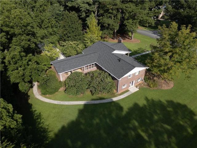 5117 Lakewood Drive