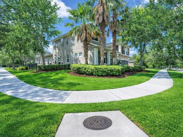 5117 Longspur Ct, Lithia, FL 33547 | MLS #TB8491