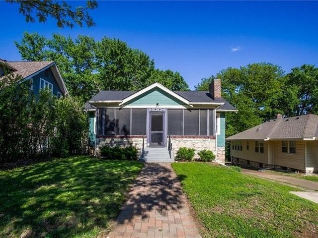 5117 Virginia Ave, Kansas City, MO 64110
