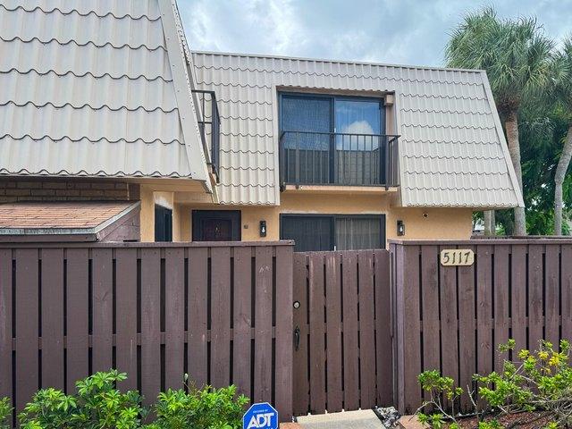 5117 51st Way, West Palm Beach, FL 33409