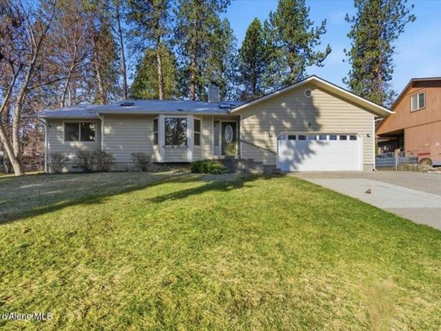 5118 N Pinegrove Dr, Coeur d'Alene, ID 83815