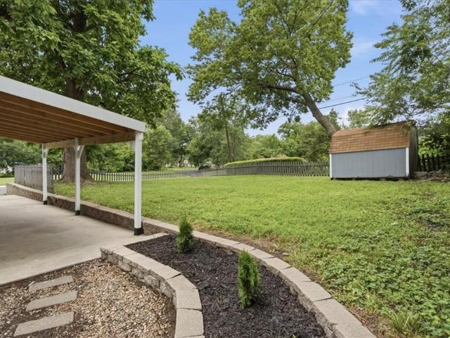5118 Crest Drive