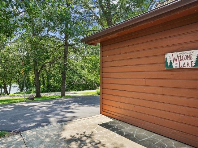 5118 Panorama Drive
