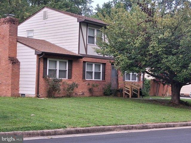 5119 Macnamara Dr, Fredericksburg, VA 22407