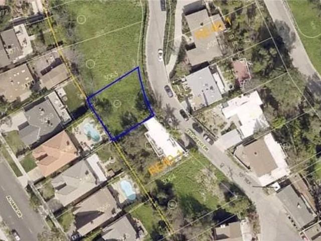 5119 Escobedo Dr, Woodland Hills, CA 91364 | MLS #SR25258 | Compass