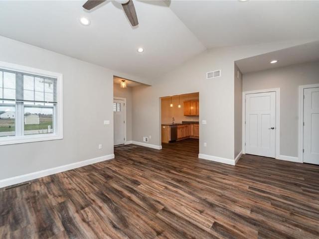 5119 Red Oak Lane