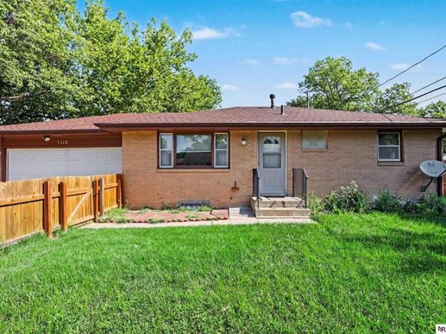 5110 Gladstone St, Lincoln, NE 68504