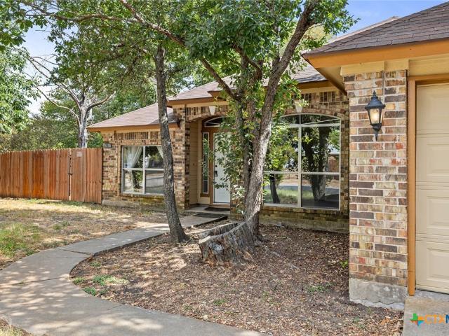 5110 Glenoak Drive