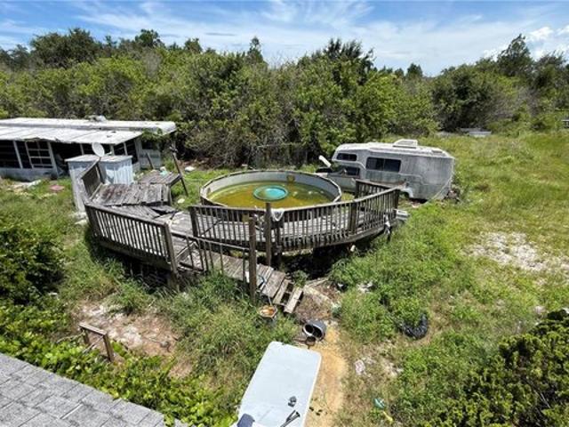 5110 Honey Ln, Grant, FL 32949