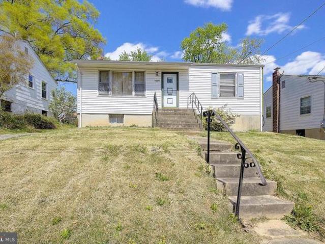 5110 Iroquois St, College Park, MD 20740
