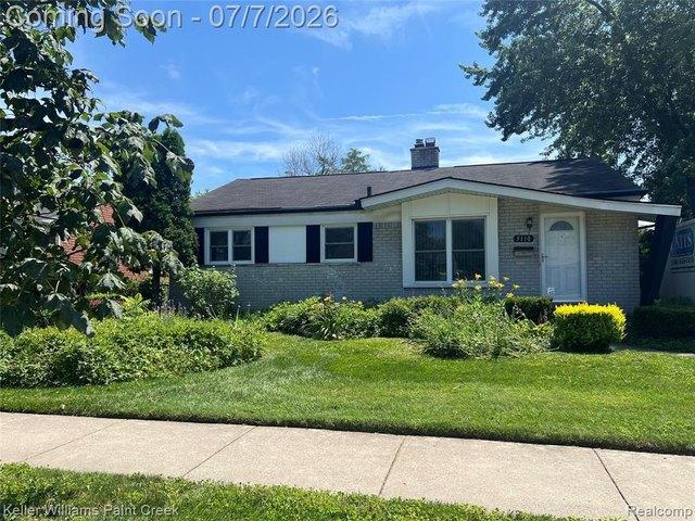5110 Lyons Cir S, Warren, MI 48092
