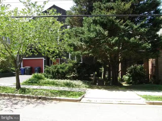 5110 Sherier Place Northwest, Unit B, Washington, DC 20016