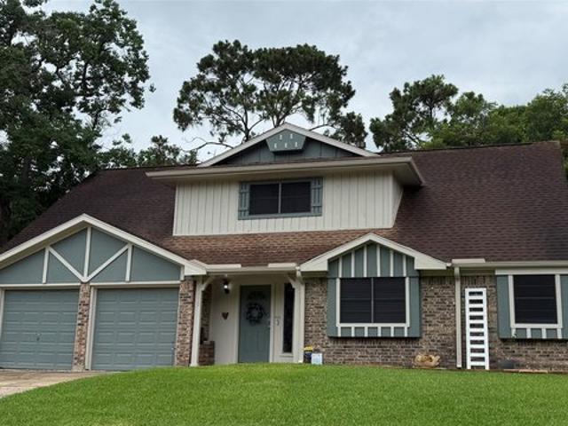 5110 Tashkent Dr, Friendswood, TX 77546