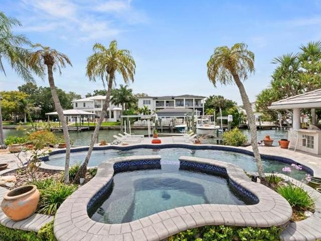 5110 W San Jose St, Tampa, FL 33629