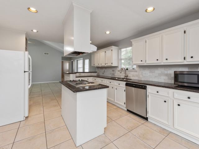 5111 Crystal Bay Dr, Houston, TX 77084 | MLS #55673 | Compass