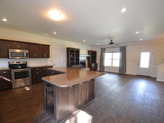 5111 State Highway BB