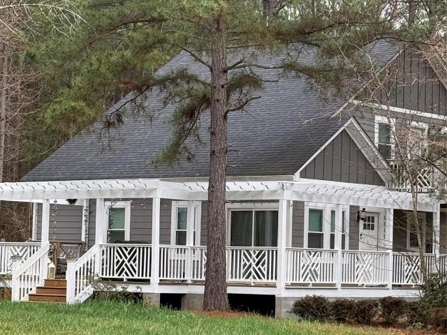 5111 Stockbridge Dr, Mount Holly, NC 28120 | MLS #4353 | Compass