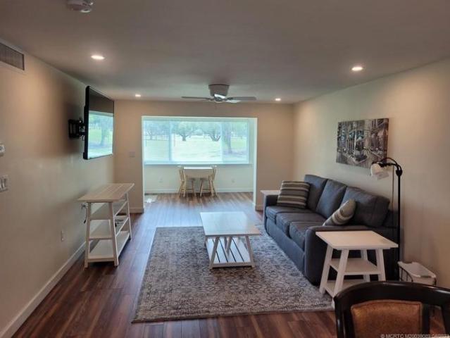 5111 SE Miles Grant Rd #104, Stuart, FL 34997