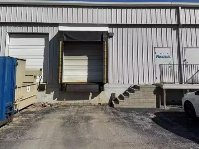 5111A Tremont Ave, Davenport, IA 52807 MLS QC4256789