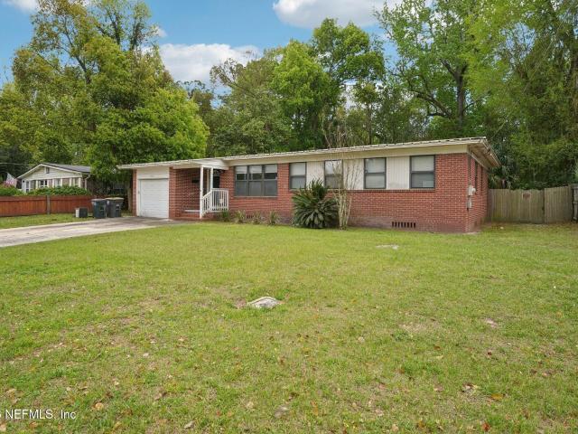 5112 Oakside Dr, Jacksonville, FL 32244 | MLS #2138