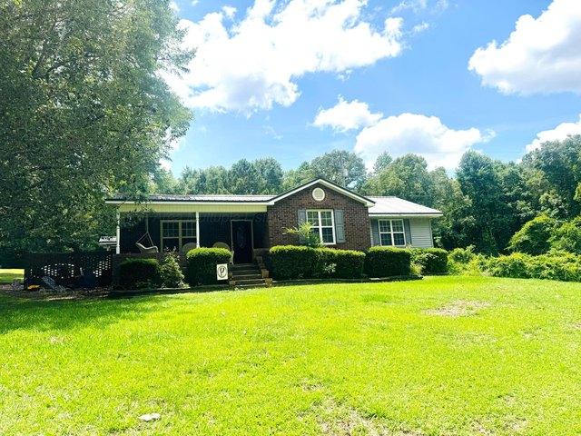5112 Sand Springs Rd, Winfield, AL 35594