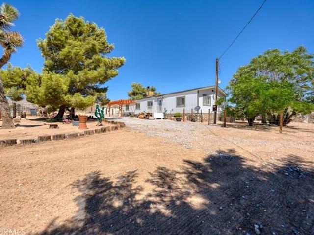 51130 Burns Canyon Rd, Pioneertown, CA 92268