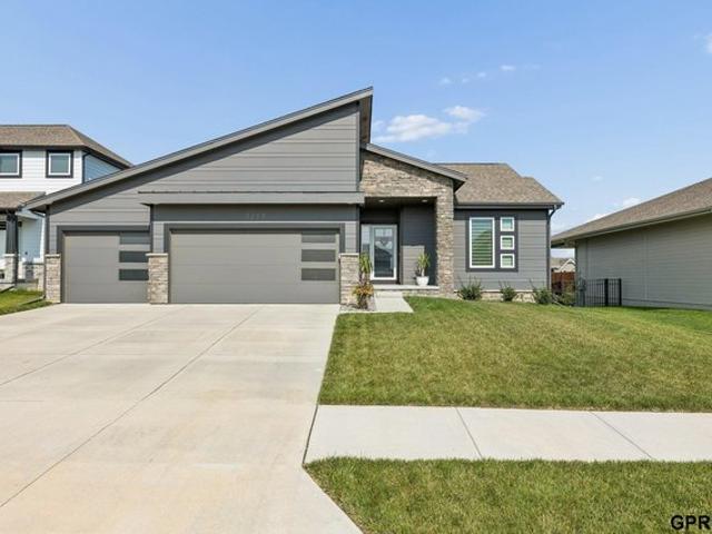 5113 N 209th Ave, Elkhorn, NE 68022