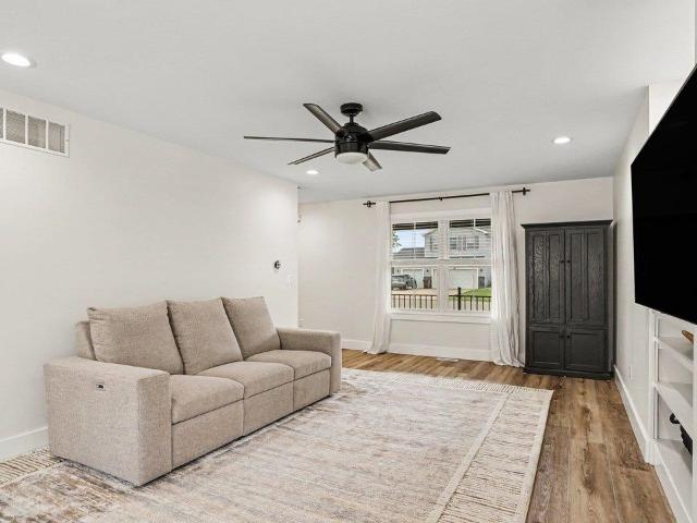 5113 Bridle Lane
