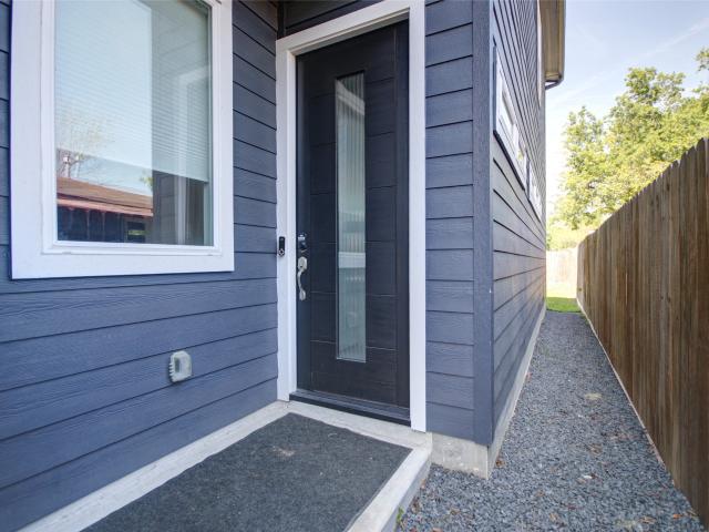 5113 Hershe St, Unit B, Houston, TX 77020 | MLS #87421 | Compass