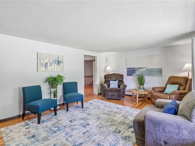 5113 Ridgewood Drive
