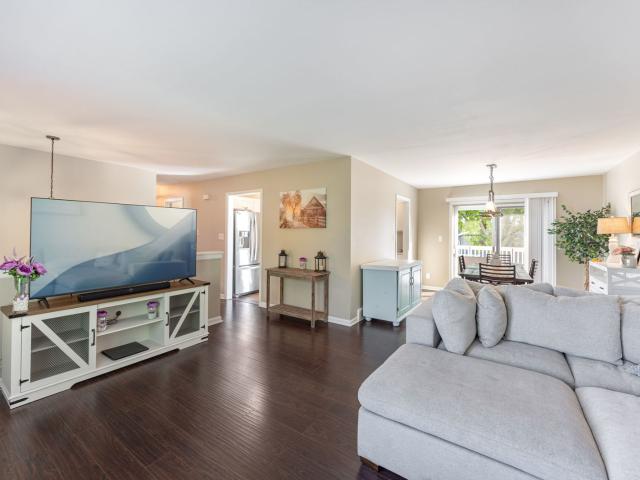 5113 W Dartmoor Drive