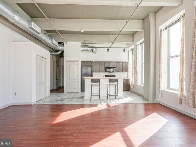 511 19 N Broad Street # 205
