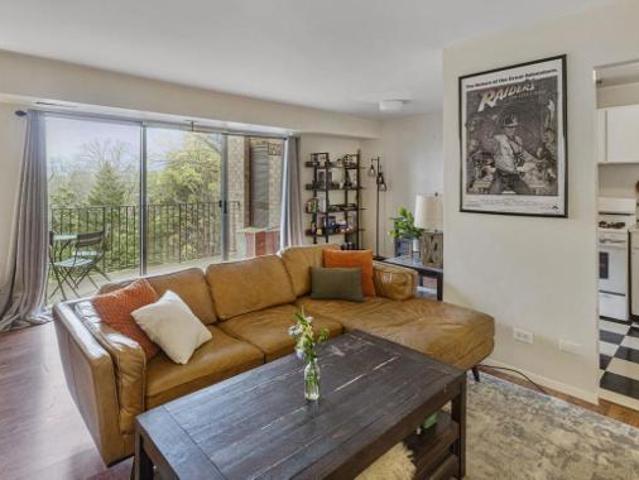 511 1st St #611, Charlottesville, VA 22902