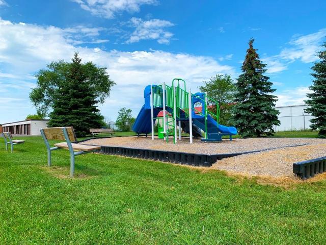 511 7th St S 2 Bedroom Apartment for Rent at 511 7th St S, Waite Park, MN 56387