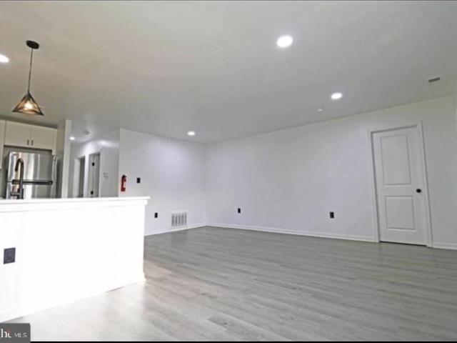 511 Corinthian Avenue