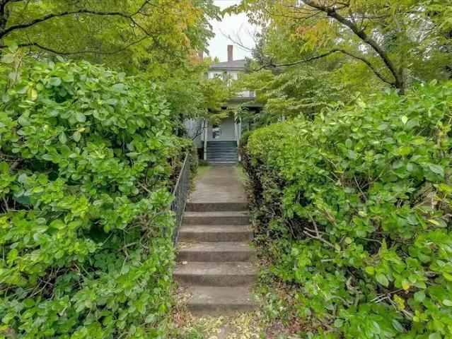 511 CAPITAL AVE # 513, FRANKFORT, KY 40601 Single Family Resid.