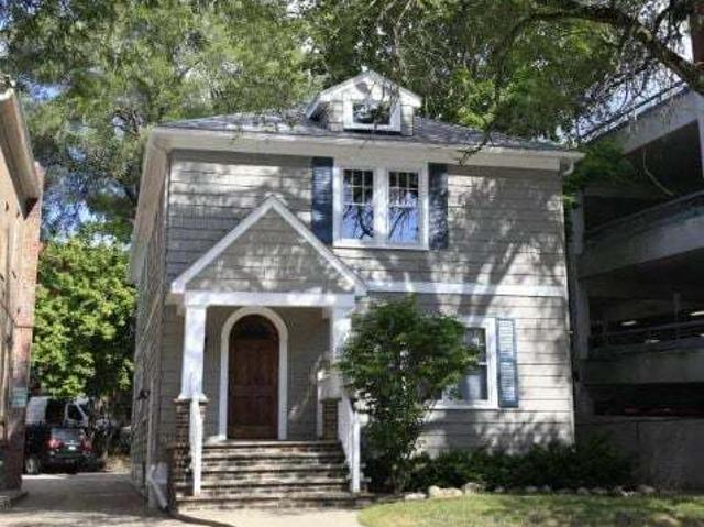 511 Church, Studio, 1 full bath