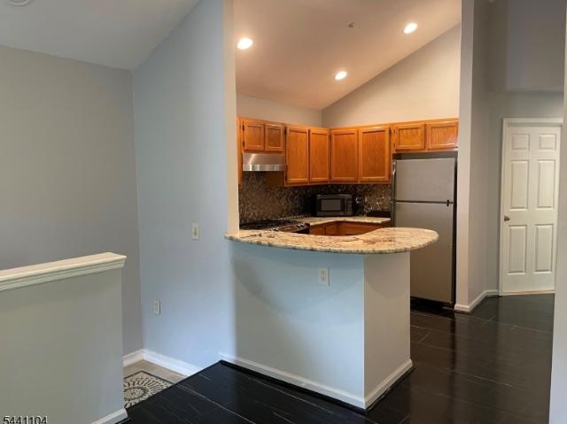 511 Chatfield Dr