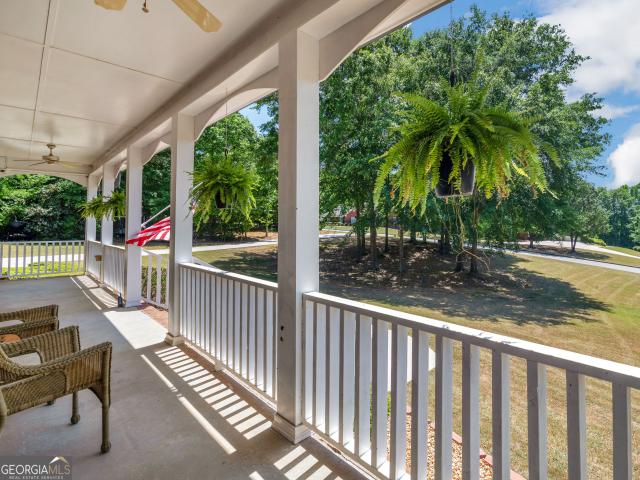 511 Clearwater Drive