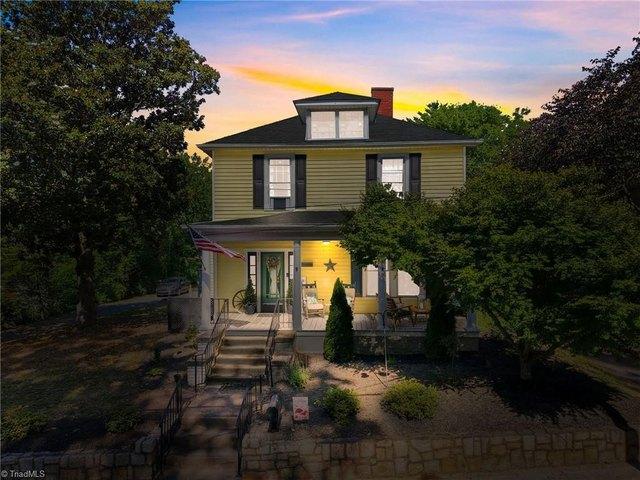 511 Boone Rd, Eden, NC 27288
