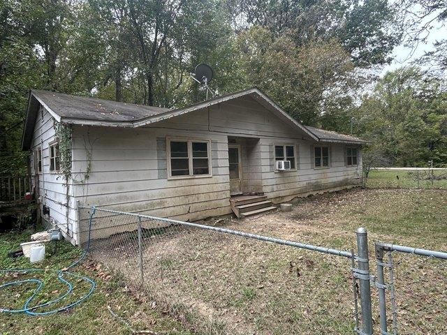 511 Burkhardt Rd, Drummonds, TN 38023