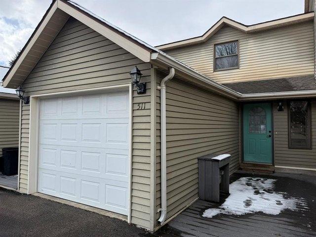 511 Glendale Dr, Endicott, NY 13760