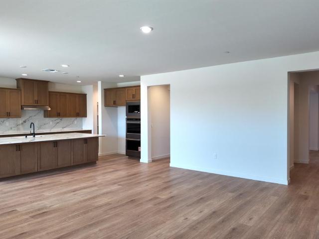 511 Grande Court