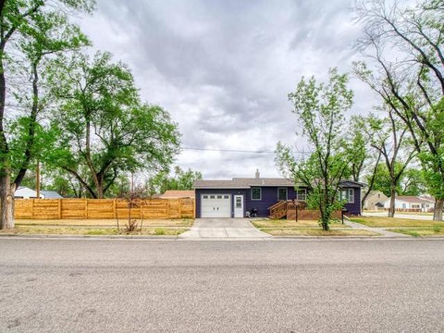 511 E 5th St, Gillette, WY 82716