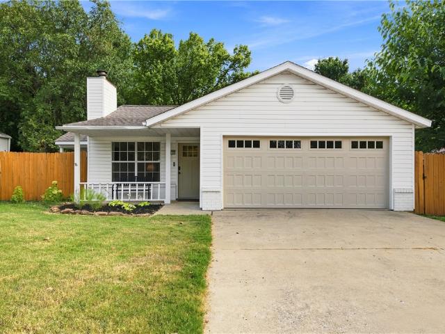 511 E Evergreen Lane