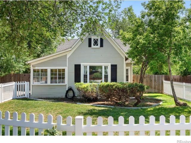 511 E Prospect Road