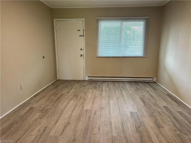 511 Everett Lane #2