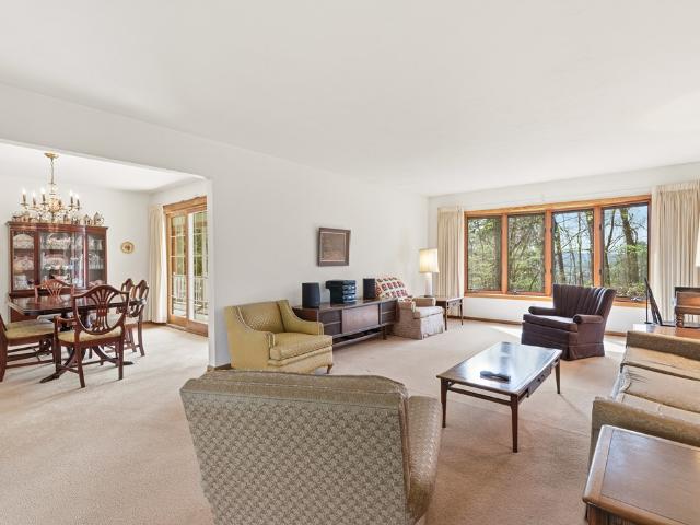 511 Forest Rd